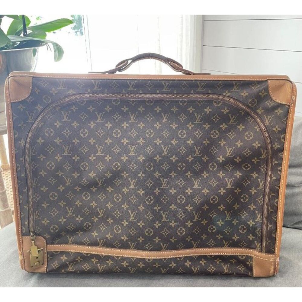 Louis Vuitton Lv Monogram Logo Vintage Travel Bag Lug… - Gem